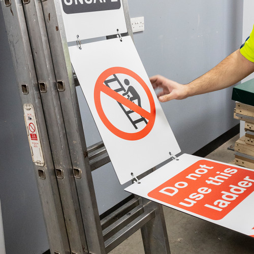 Centurion - 210mm Three Panel Ladder Lockout – Locked Out