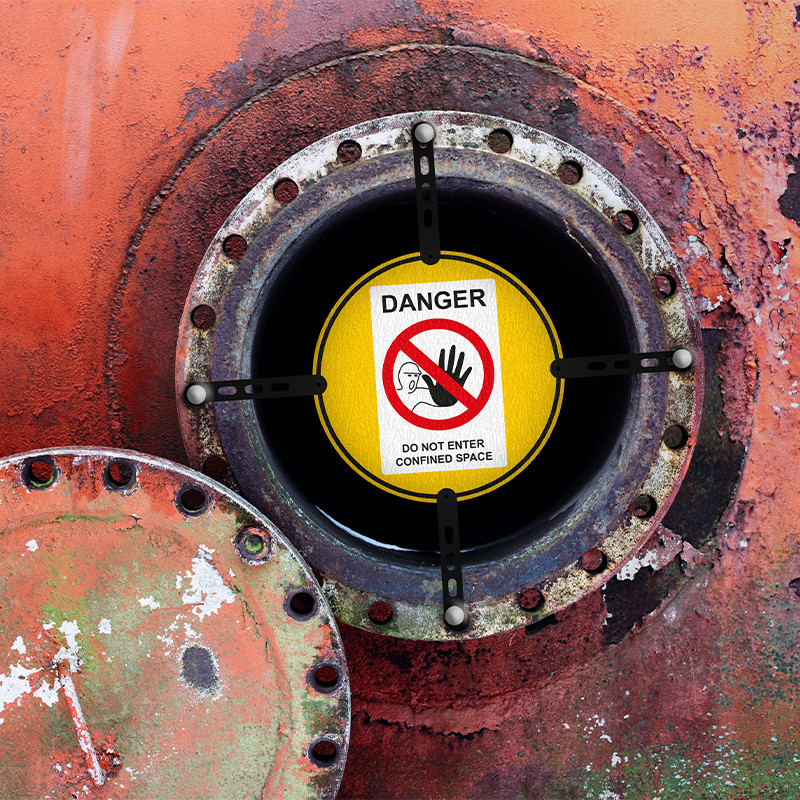 Centurion - Adaptable Barrier: Danger Do not enter Confined space (600mm)